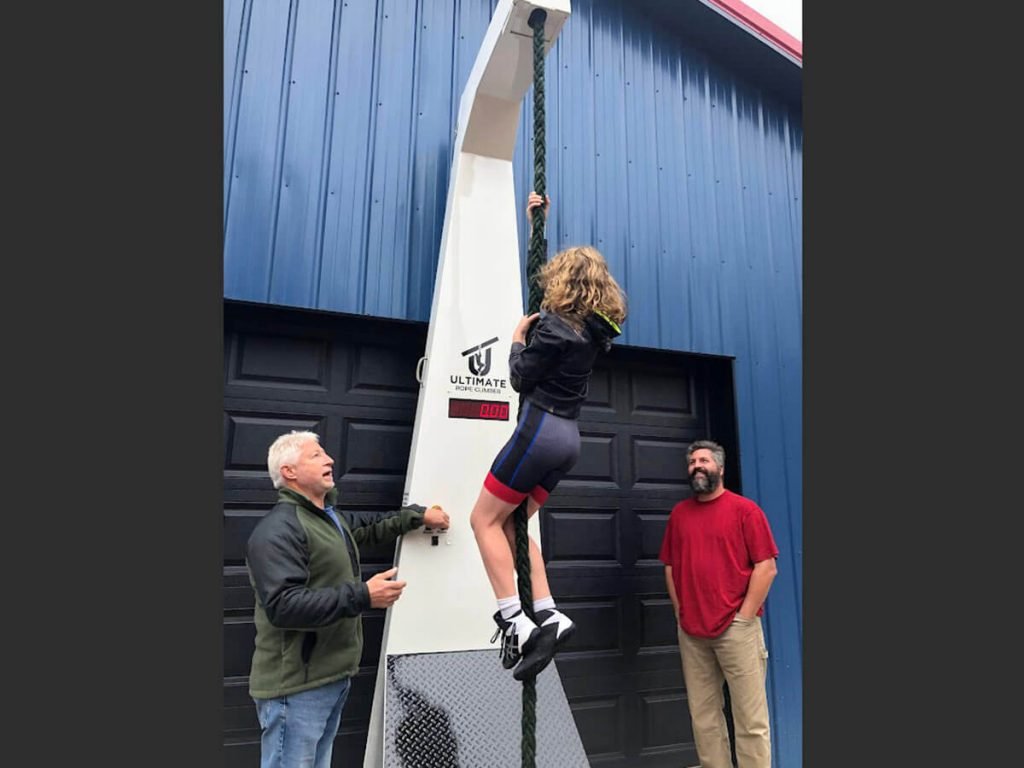 Media - Ultimate Rope Climber